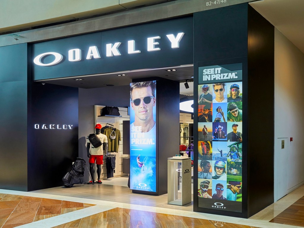 OAKLEY® OPENS STORE IN SINGAPORE, MARINA BAY SANDS – LUXURY ASIA ...