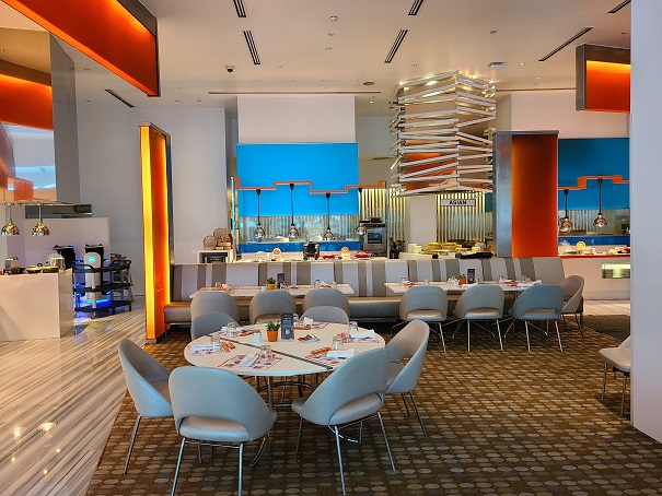 Shangri-La Hotel Singapore The Line Buffet Restaurant Dinner Review: A ...