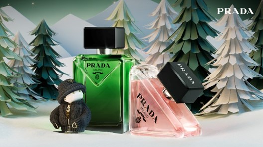 Paragon Unveils a Grand Christmas first Prada Beauty Holiday Tree in ...